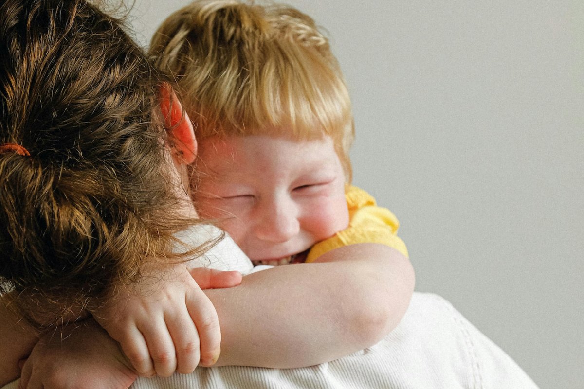 Dziecko się zezłościło, wpadło w histerię? Tych 7 zdań działa jak ...