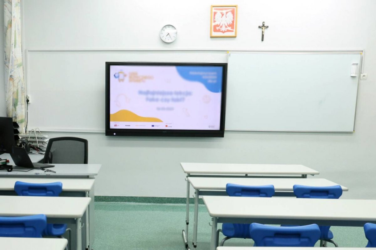 Ksiądz straszy zmniejszeniem liczby katechez. "Będzie więcej pogrzebów" | MamaDu.pl